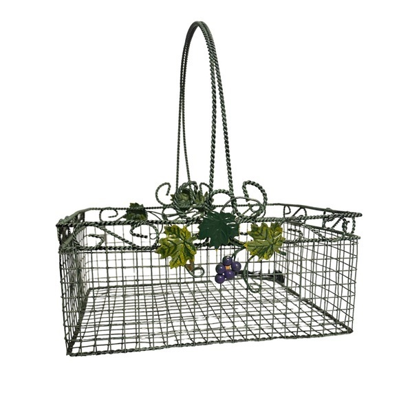 Vintage | Accents | Vintage Rustic Wire Basket Grapevine Accent Cottage ...